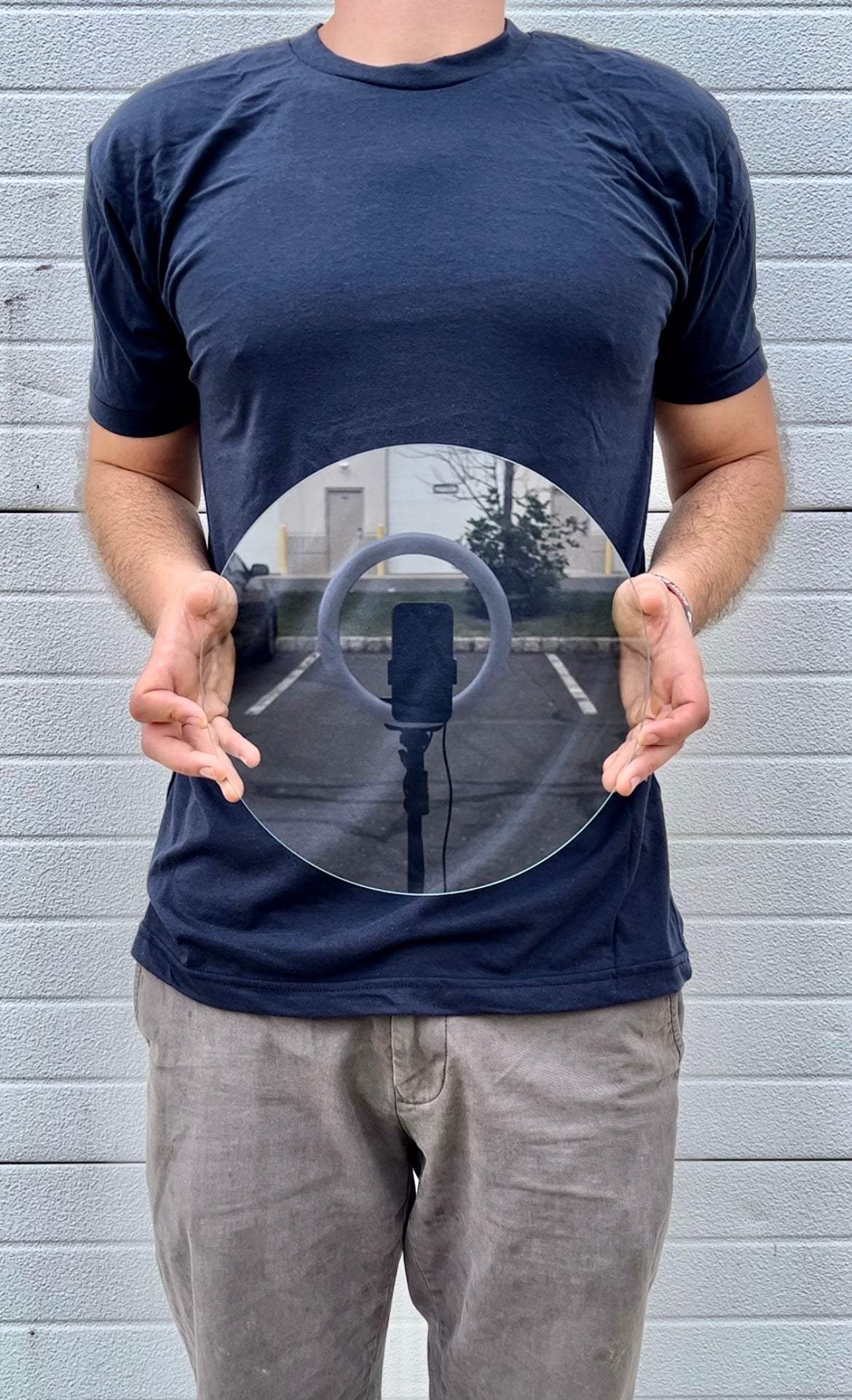 11x11 Circle Glass Print – Frameless